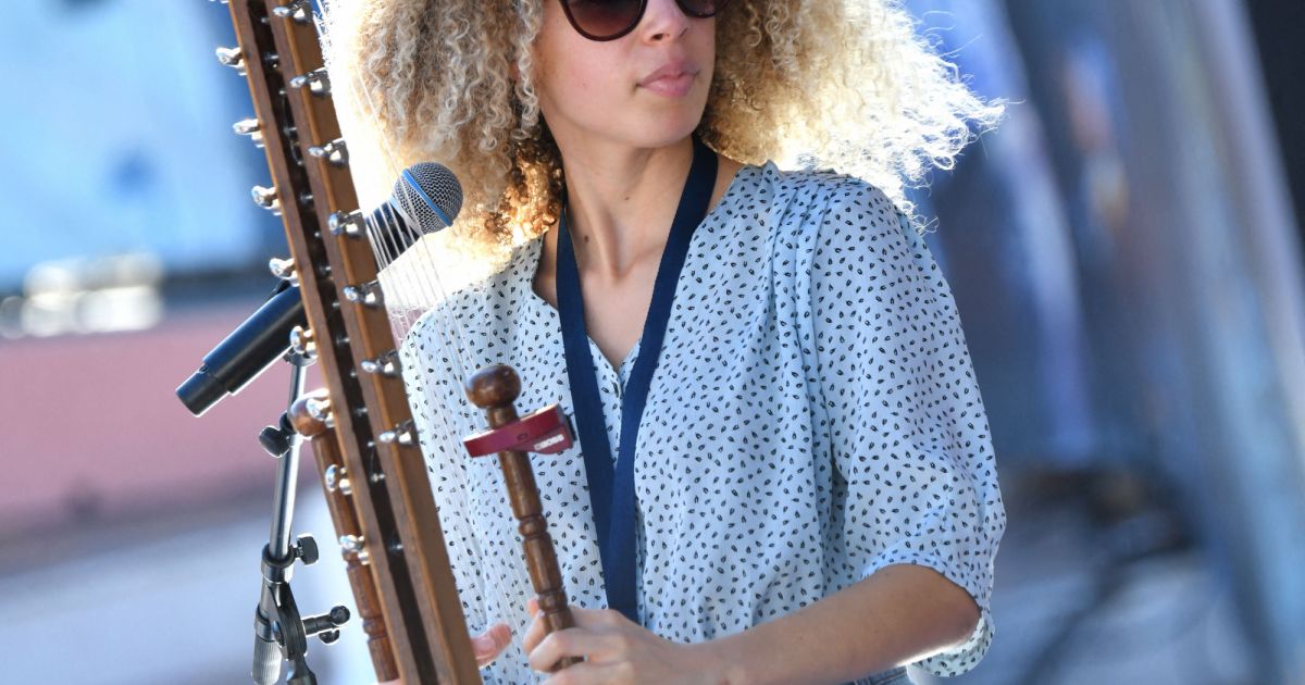 Exclusif - Lubiana, la chanteuse, musicienne et compositrice belgo ...