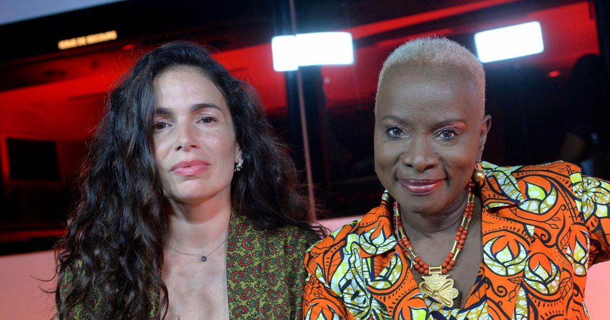 Exclusif - Backstage - Yael Naim et Angélique Kidjo lors du Festival des Festivals de Rock en ...