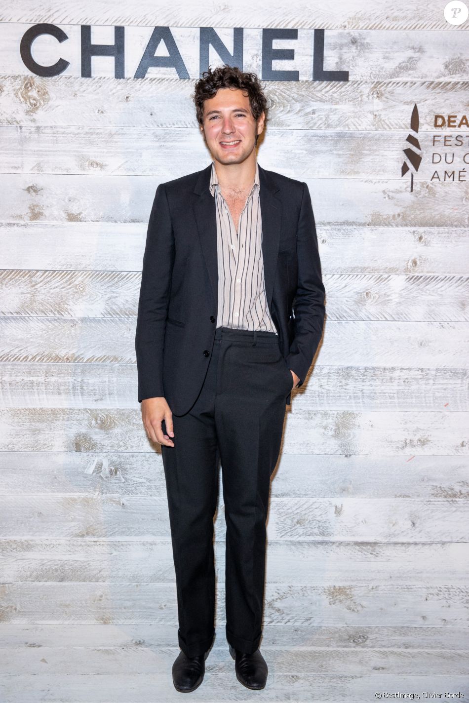 Vincent Lacoste assiste au dîner Chanel x Madame Figaro lors du 46ème ...
