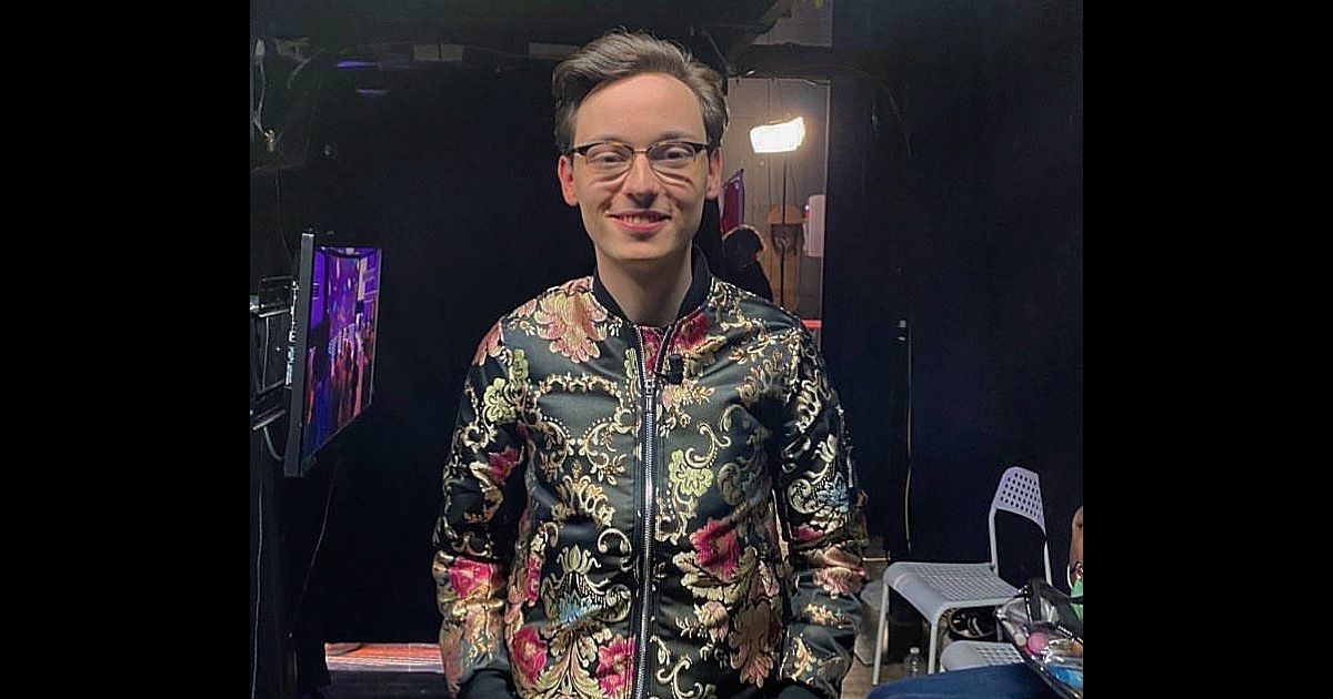 Clément Garin en coulisses de TPMP, le 27 février 2020 - Purepeople