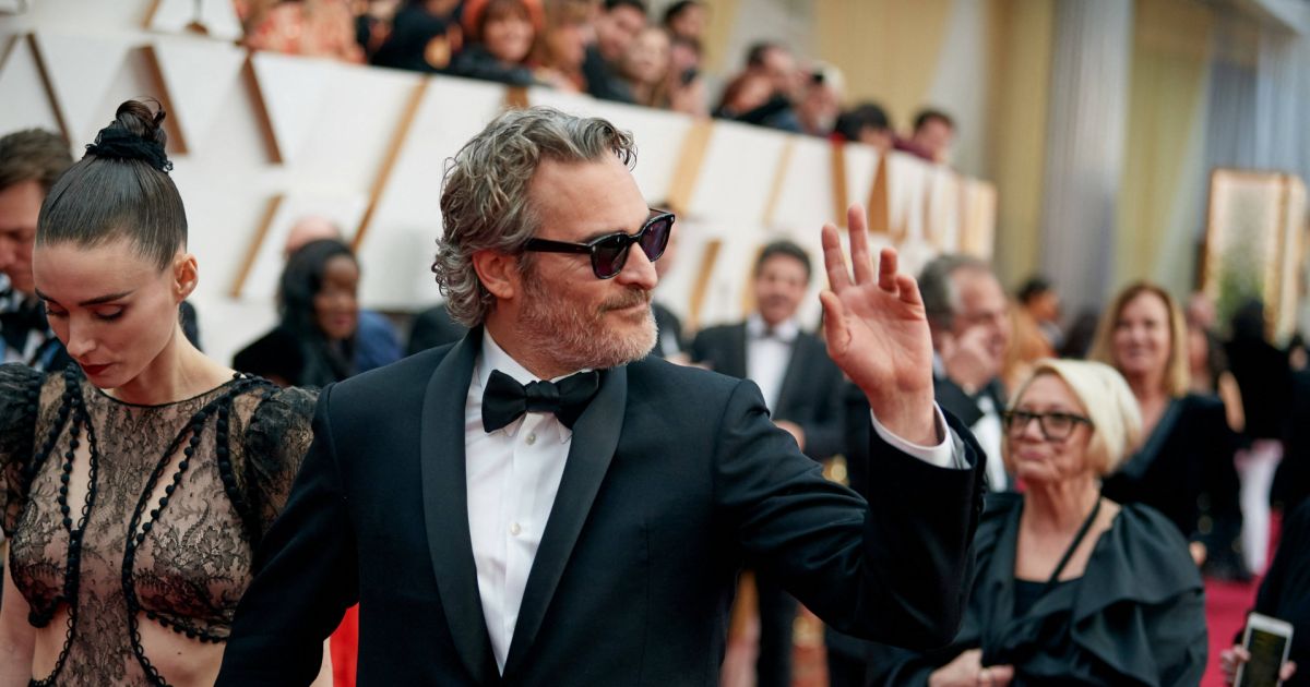 Joaquin Phoenix Et Sa Compagne Rooney Mara Arrivent à La 92ème