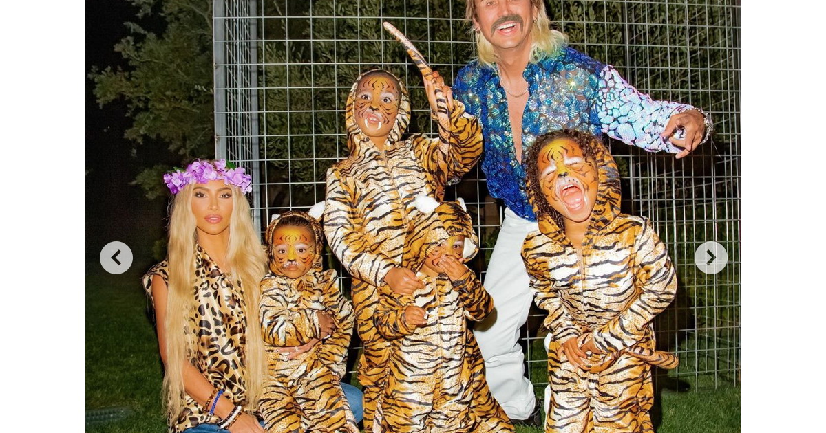 Kim Kardashian avec ses enfants, Kylie Jenner en Power Ranger ...