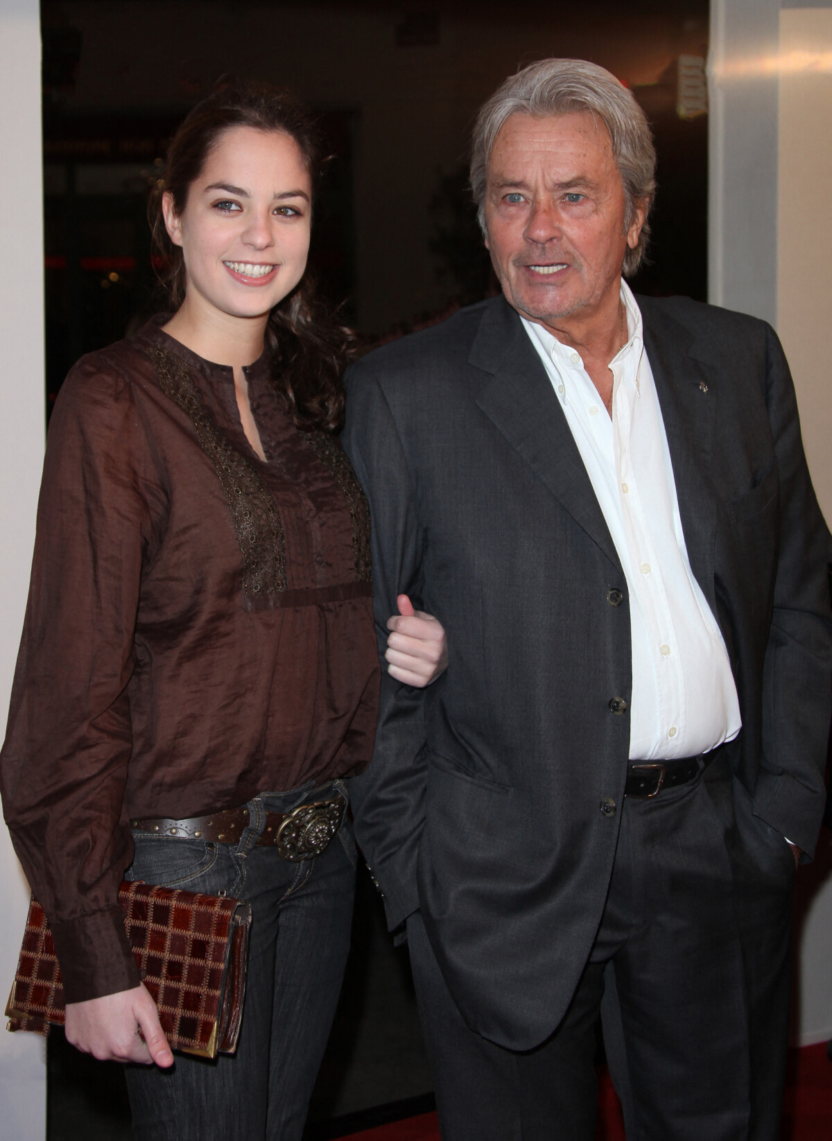 Photo : Archives - Alain Delon et sa fille Anouchka Delon en 2013 À ... Photo : Archives - Alain Delon et sa fille Anouchka Delon en 2013 À ...