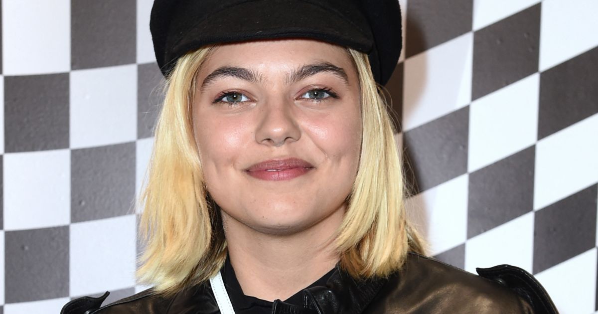 Exclusif - Louane Emera - Vernissage de l'exposition Race Kit par le ...