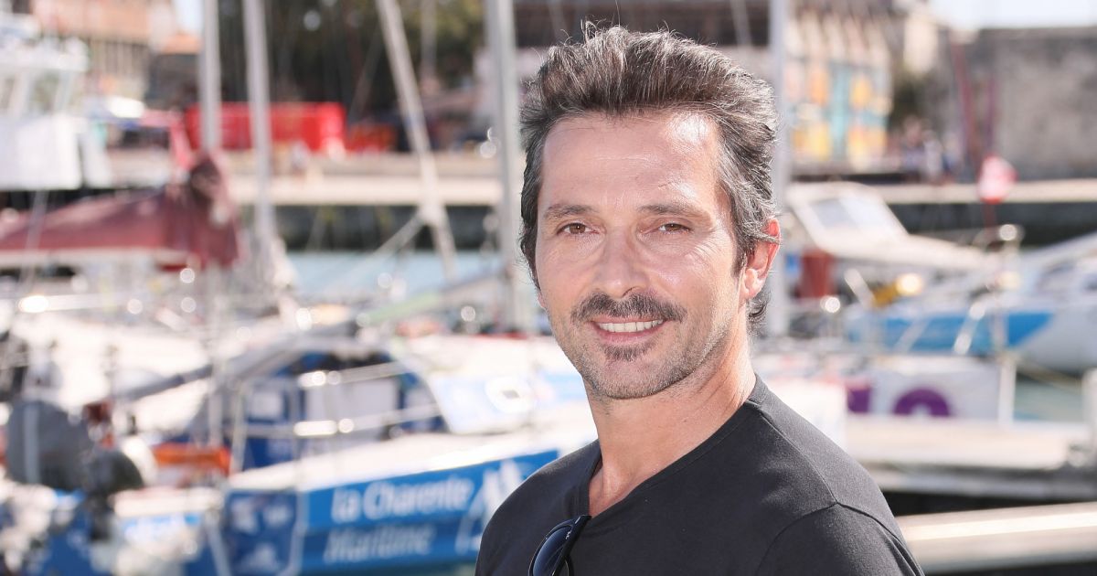 Sébastien Roch - Photocall de la série Les mystères de l'amour lors de ...