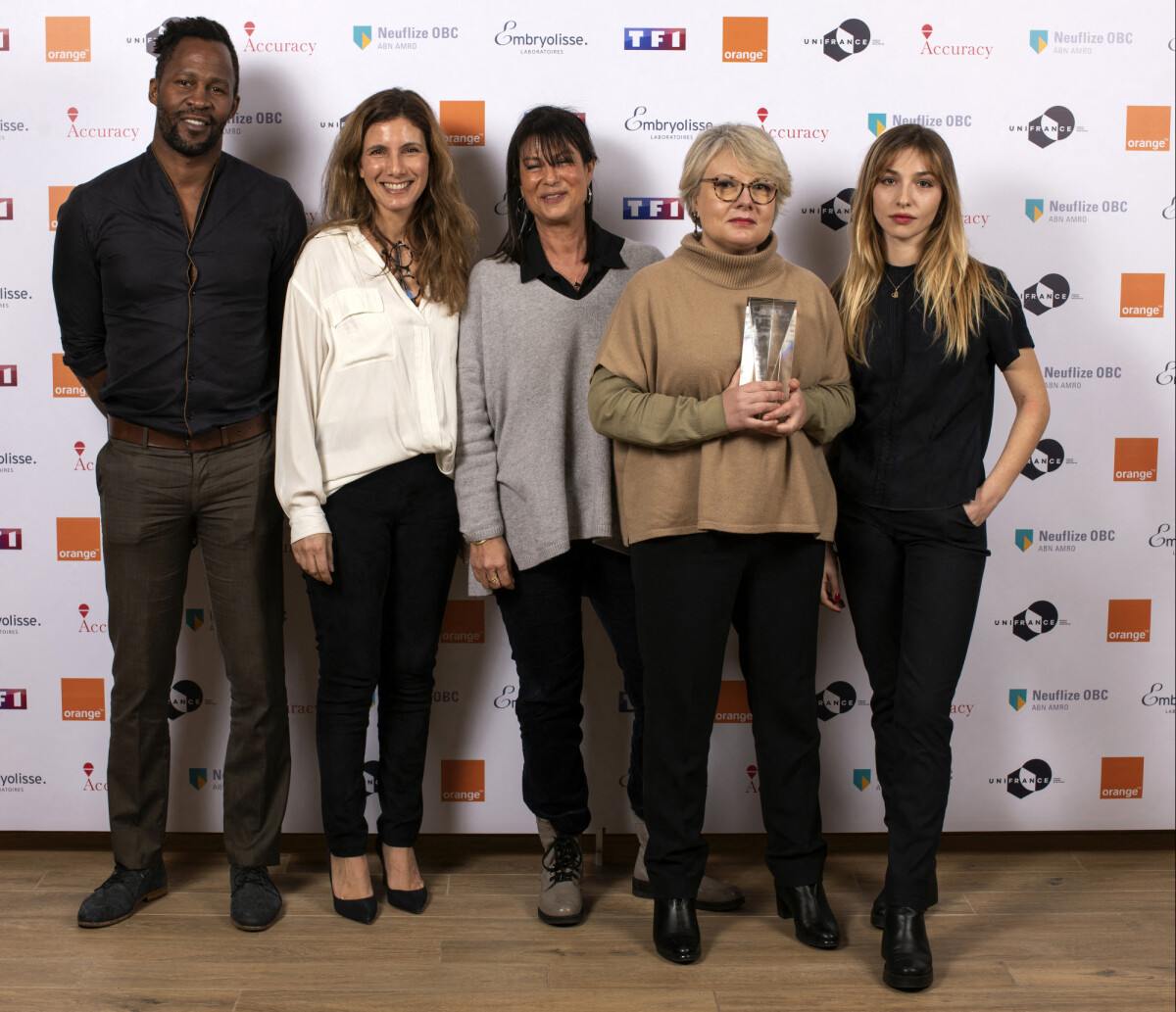 Photo : Sydney Gallonde, Gaëlle Cholet, Anne Holmes, Judith Louis et ...