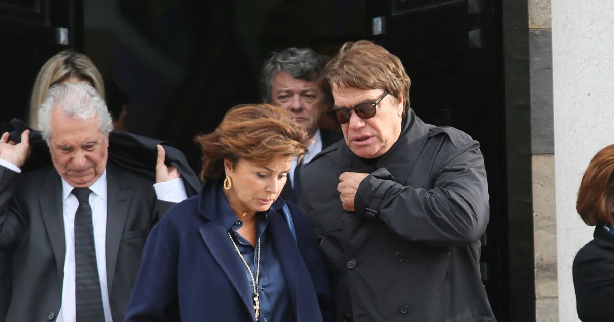 Bernard Tapie et sa femme Dominique Tapie - Sorties de obsèques de Jean ...