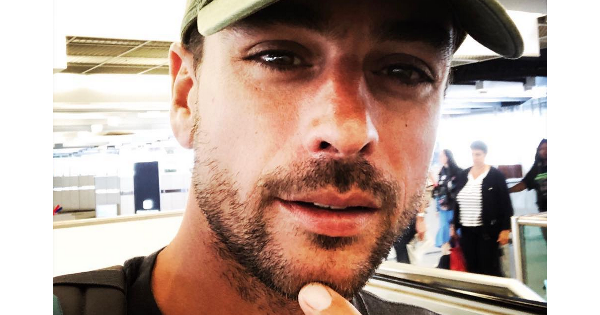 Julian Bugier se dévoile décoiffé et avec une barbe lors de ses ...