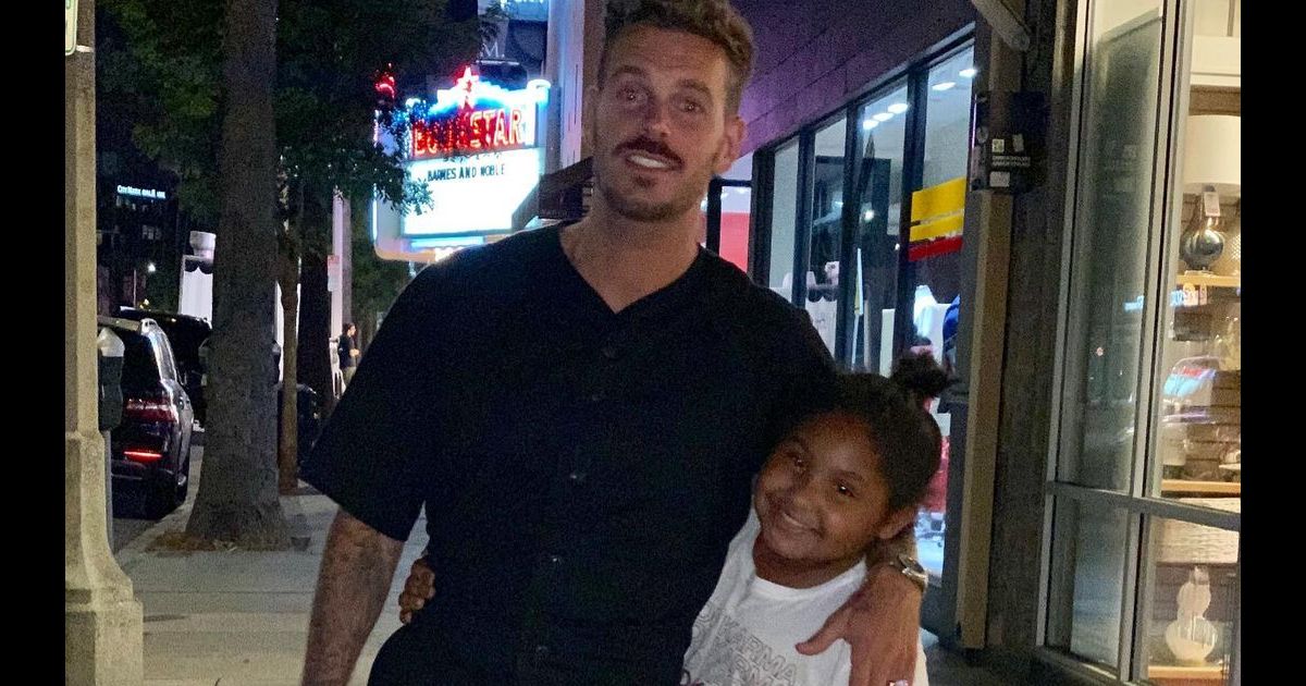 M. Pokora et sa belle-fille Violet Madison sur Instagram. - Purepeople