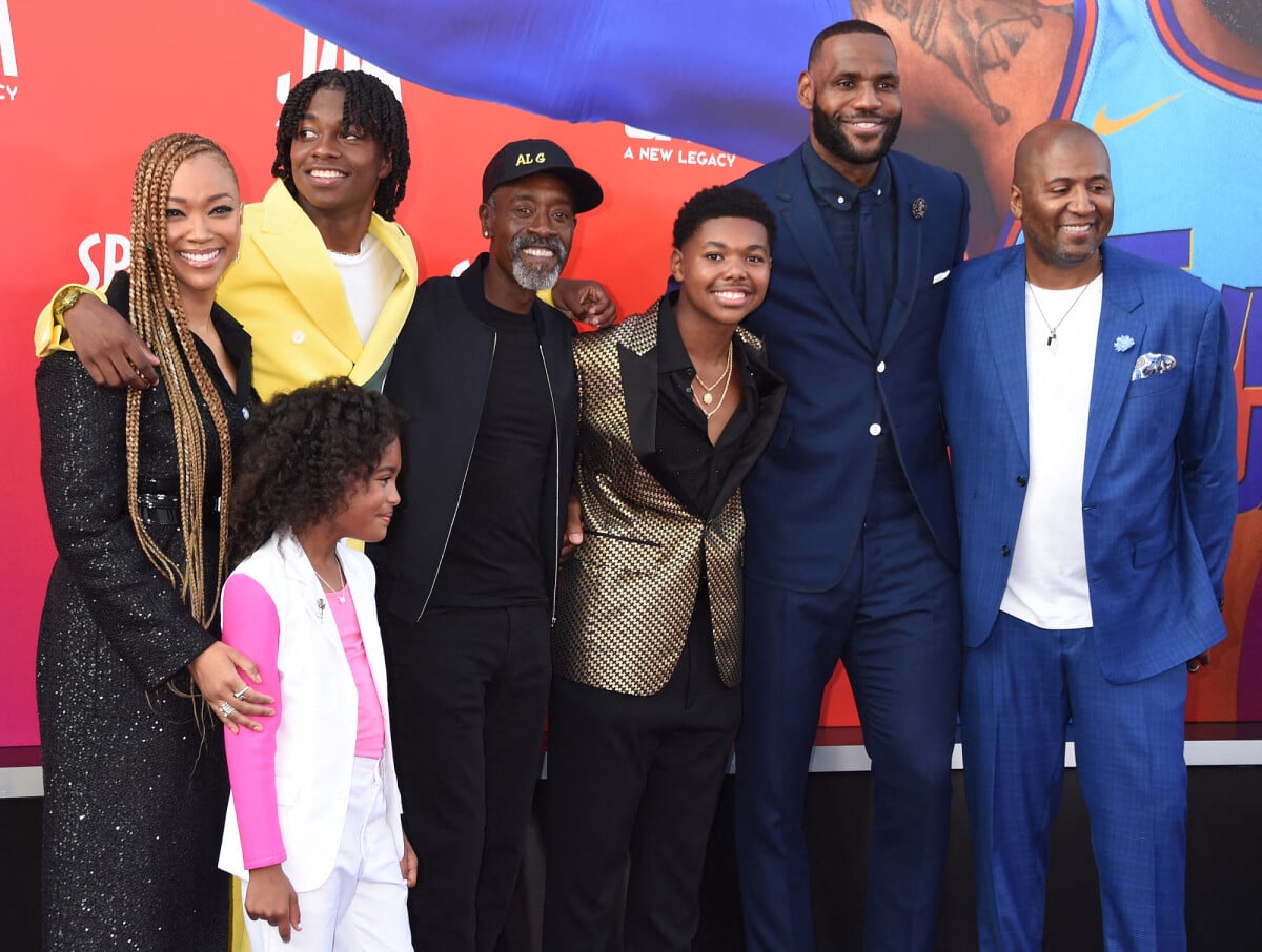 Photo : Sonequa Martin-Green, Harper Leigh Alexander, Ceyair Wright ...