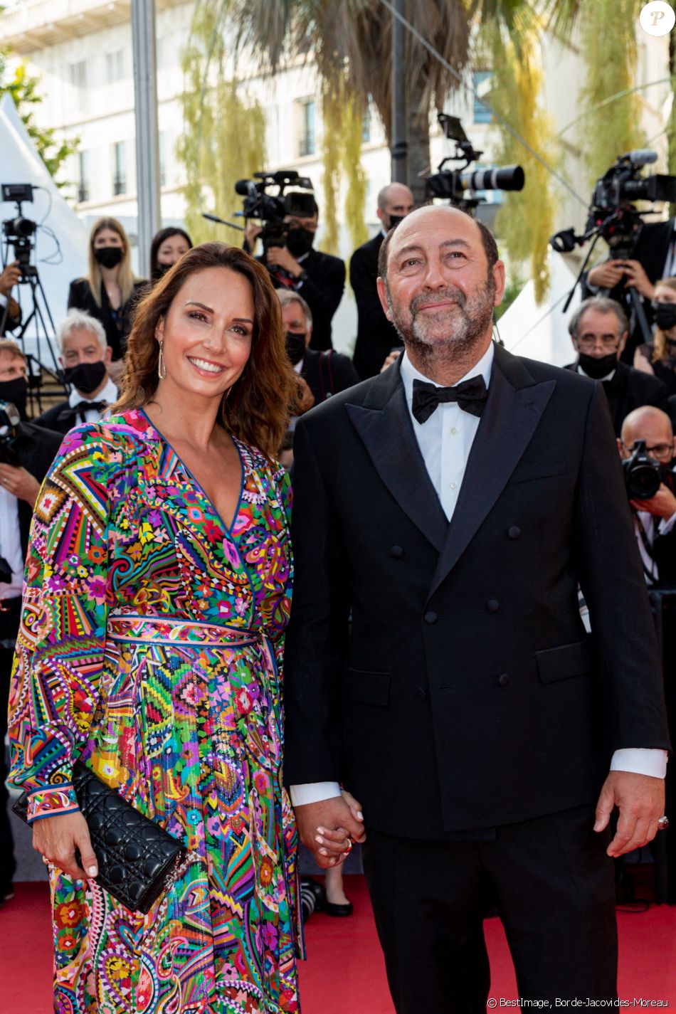 Cannes 2021 : Kad Merad et Julia Vignali amoureux complices sur le tapis rouge : le diaporama ...