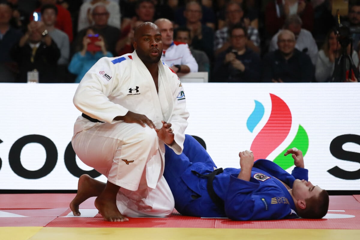 Photo : Teddy Riner (FRA) contre Stephan Hegyi (AUT) lors du Paris ...