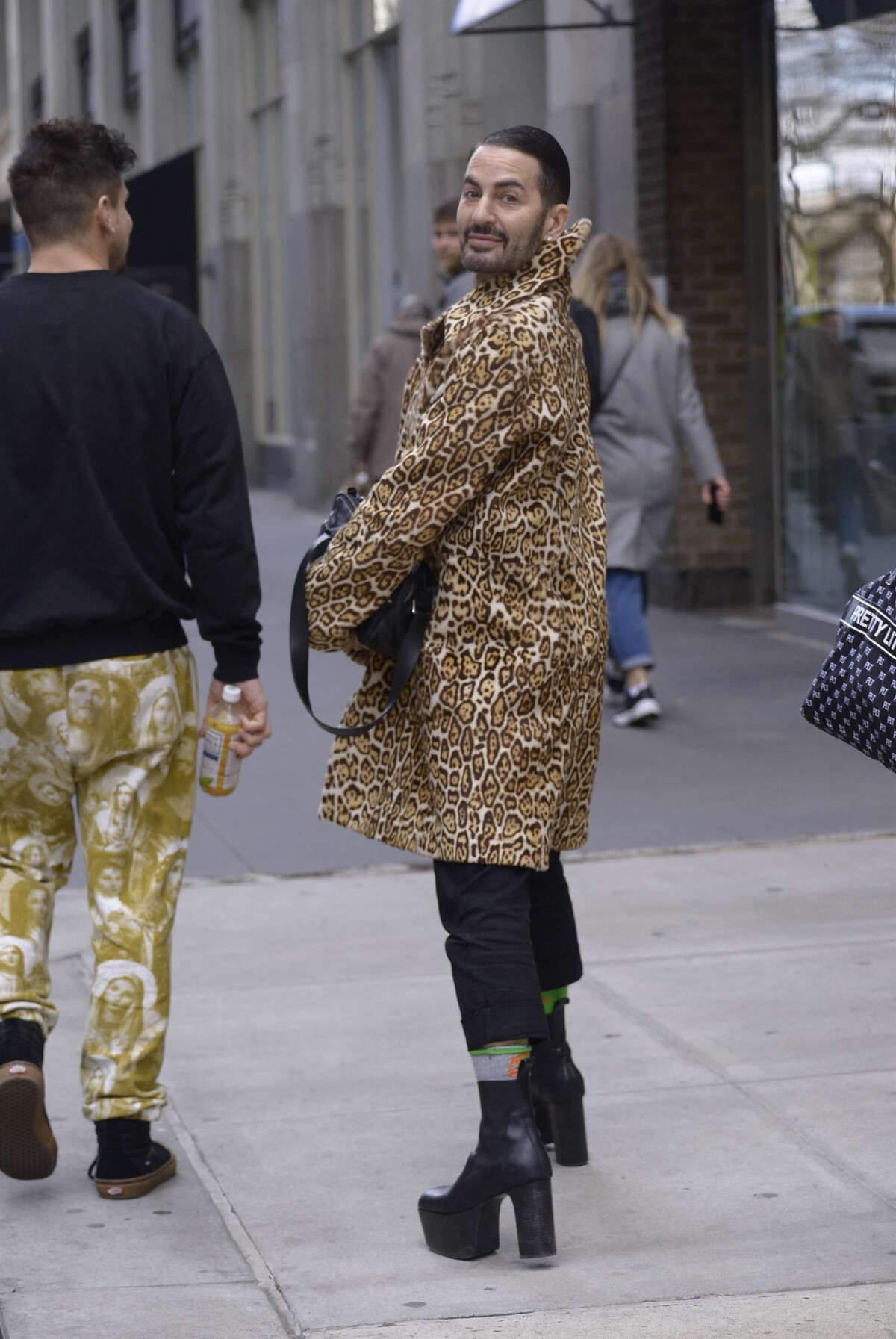 Photo : Marc Jacobs et son mari Charly Defrancesco visitent des ...