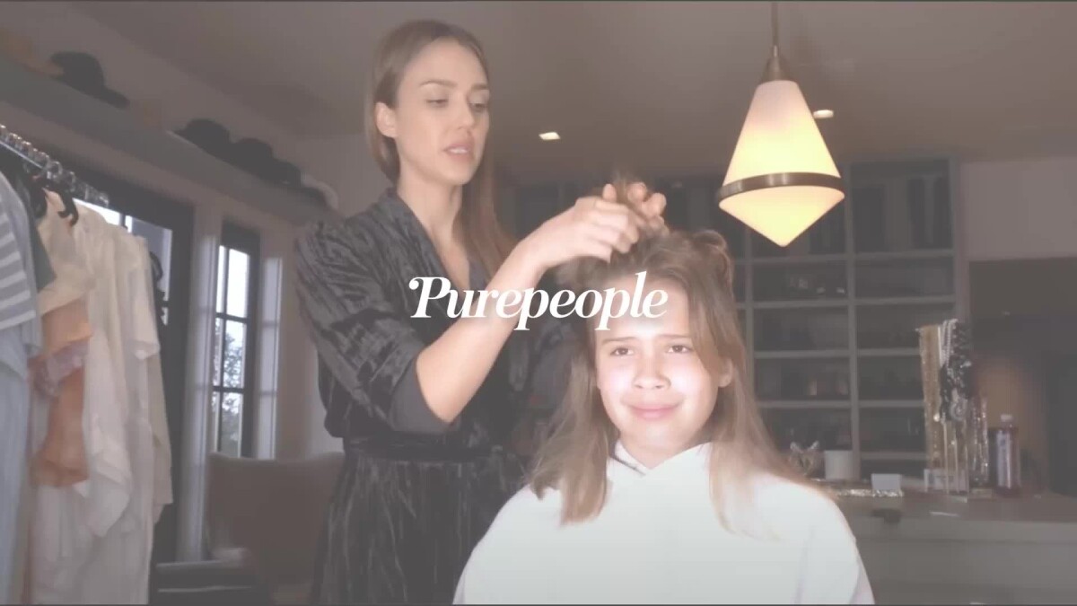 Vidéo : Jessica Alba : Maman en thérapie avec sa fille aînée Honor, 13 ...