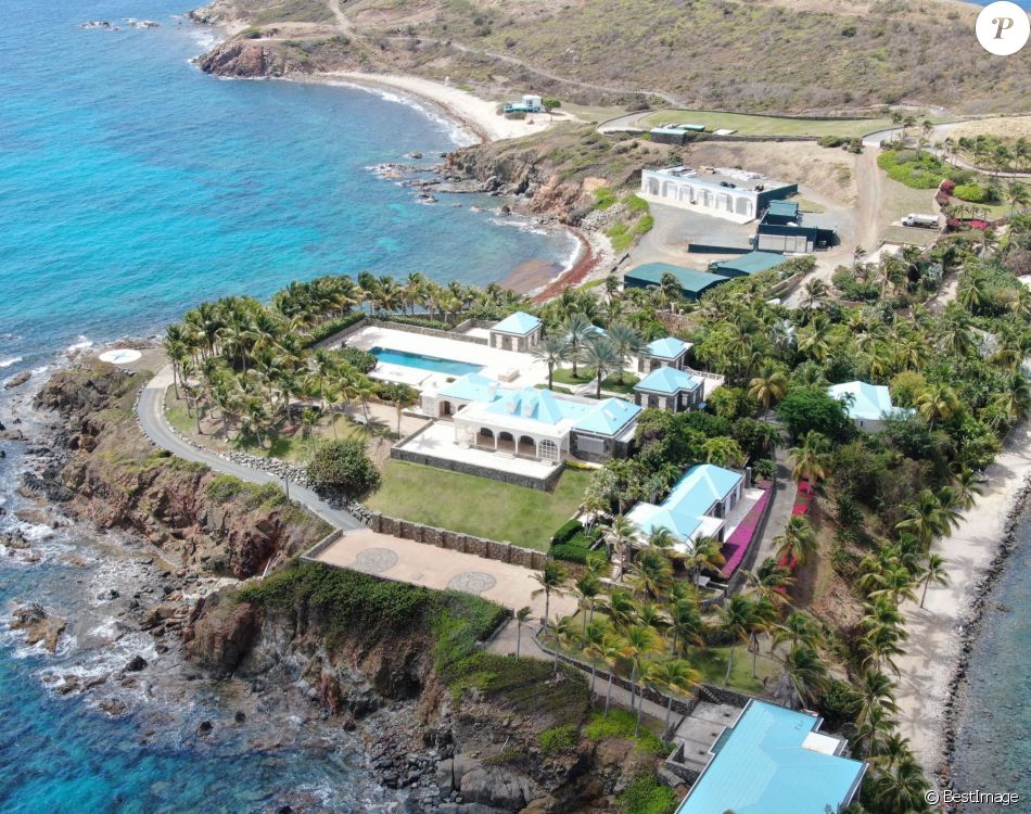 Les traces de Jeffrey Epstein effacées peu à peu de son île des ...
