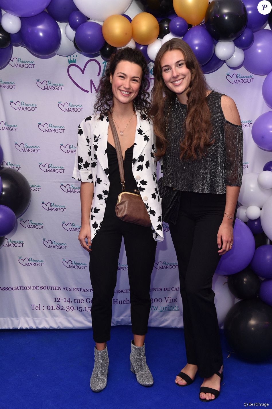 Exclusif - Ilona Bachelier et une amie à la soirée de gala de l ... Exclusif - Ilona Bachelier et une amie à la soirée de gala de l ...