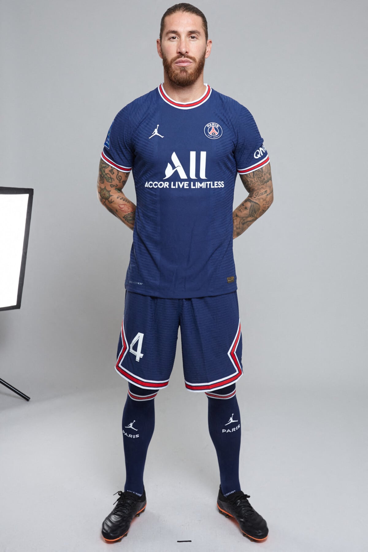 Photo : Sergio Ramos - Présentation - Paris Saint-Germain (PSG) - Photo ...