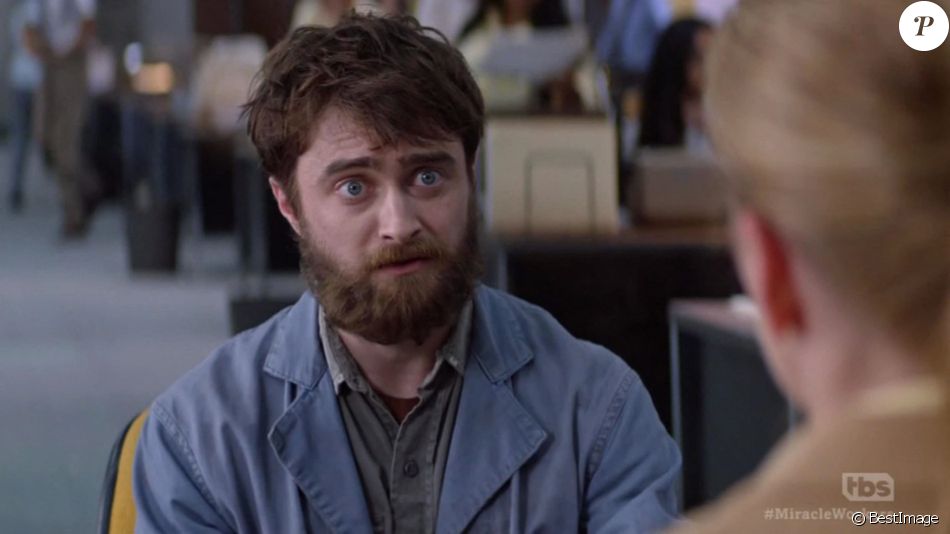 Daniel Radcliffe dans la nouvelle série Miracle Workers. Le 13 février ...
