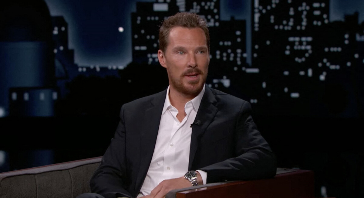 Photo : Benedict Cumberbatch dan sl'émission "Jimmy Kimmel Live ...