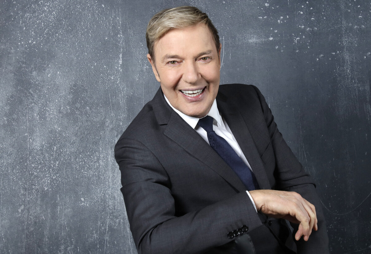 Photo : Portrait de Tony Gomez en marge de l'enregistrement de l ...