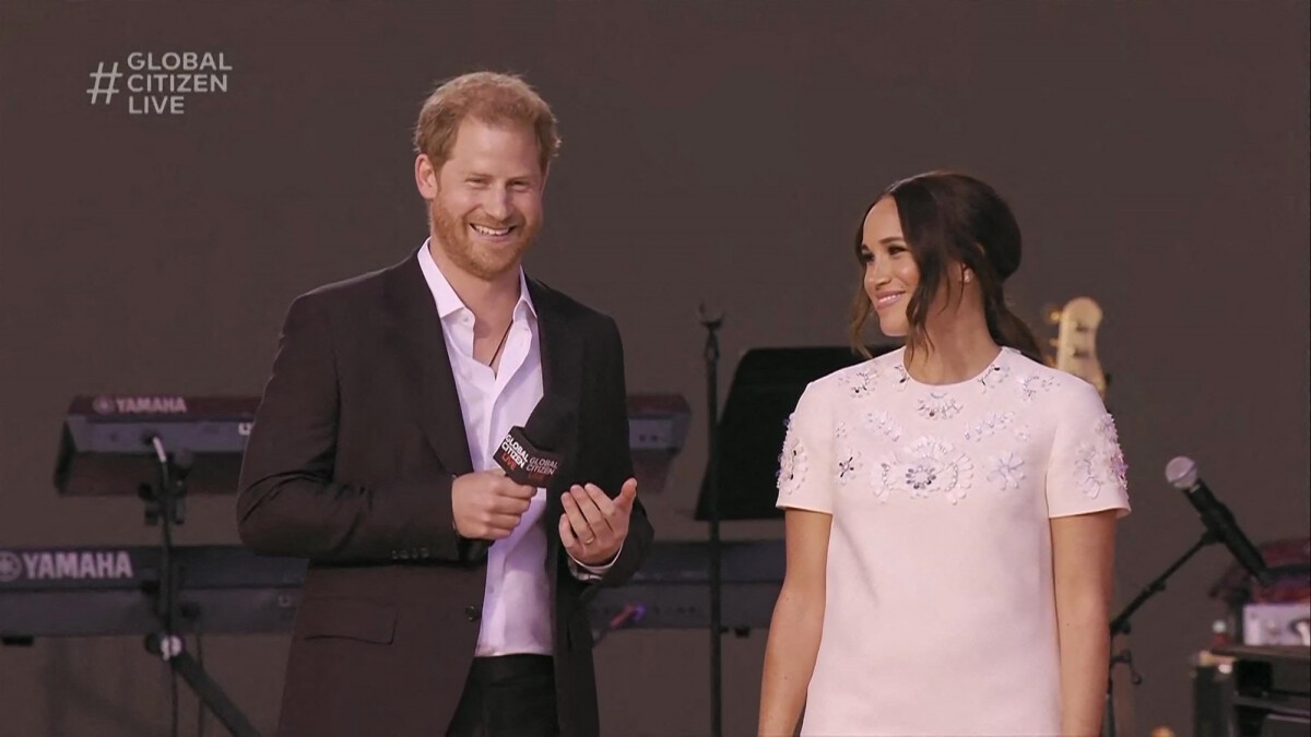 Photo : L'intervention du Prince Harry et sa femme Meghan Markle ...