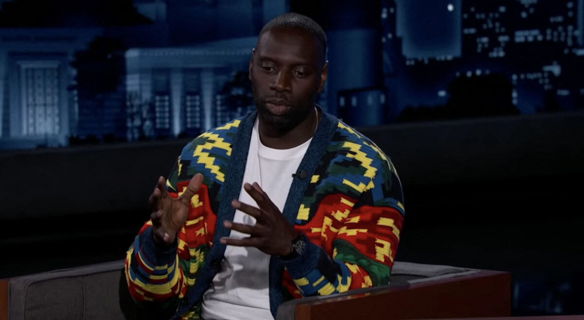Photo : Omar Sy révèle à Jimmy Kimmel qu'il a appris l'anglais en ...