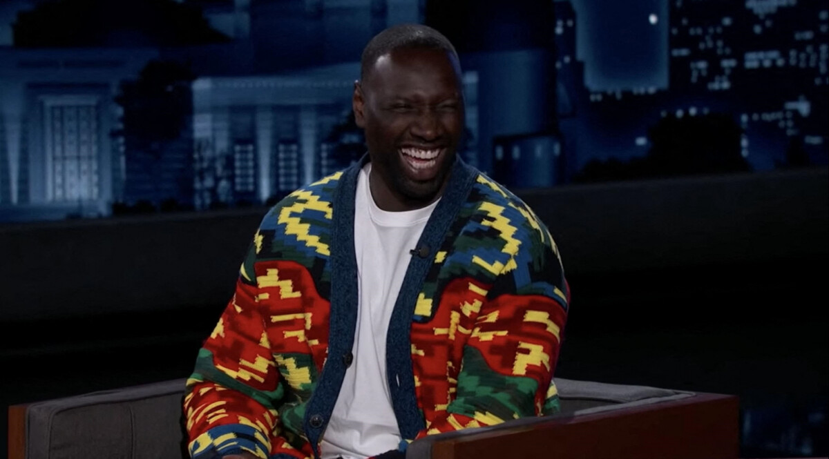 Photo : Omar Sy révèle à Jimmy Kimmel qu'il a appris l'anglais en ...