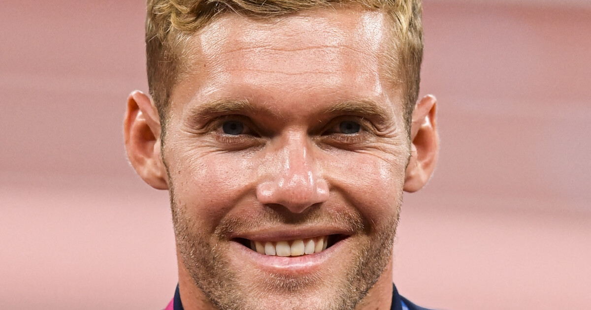 Kevin Mayer en couple : séjour romantique à New York et rare photo de ...
