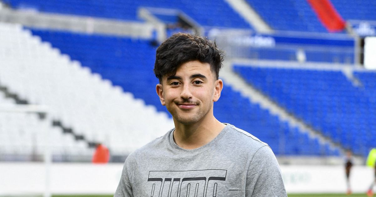 Exclusif - Just Riadh lors du match de football caritatif (Le match des ...