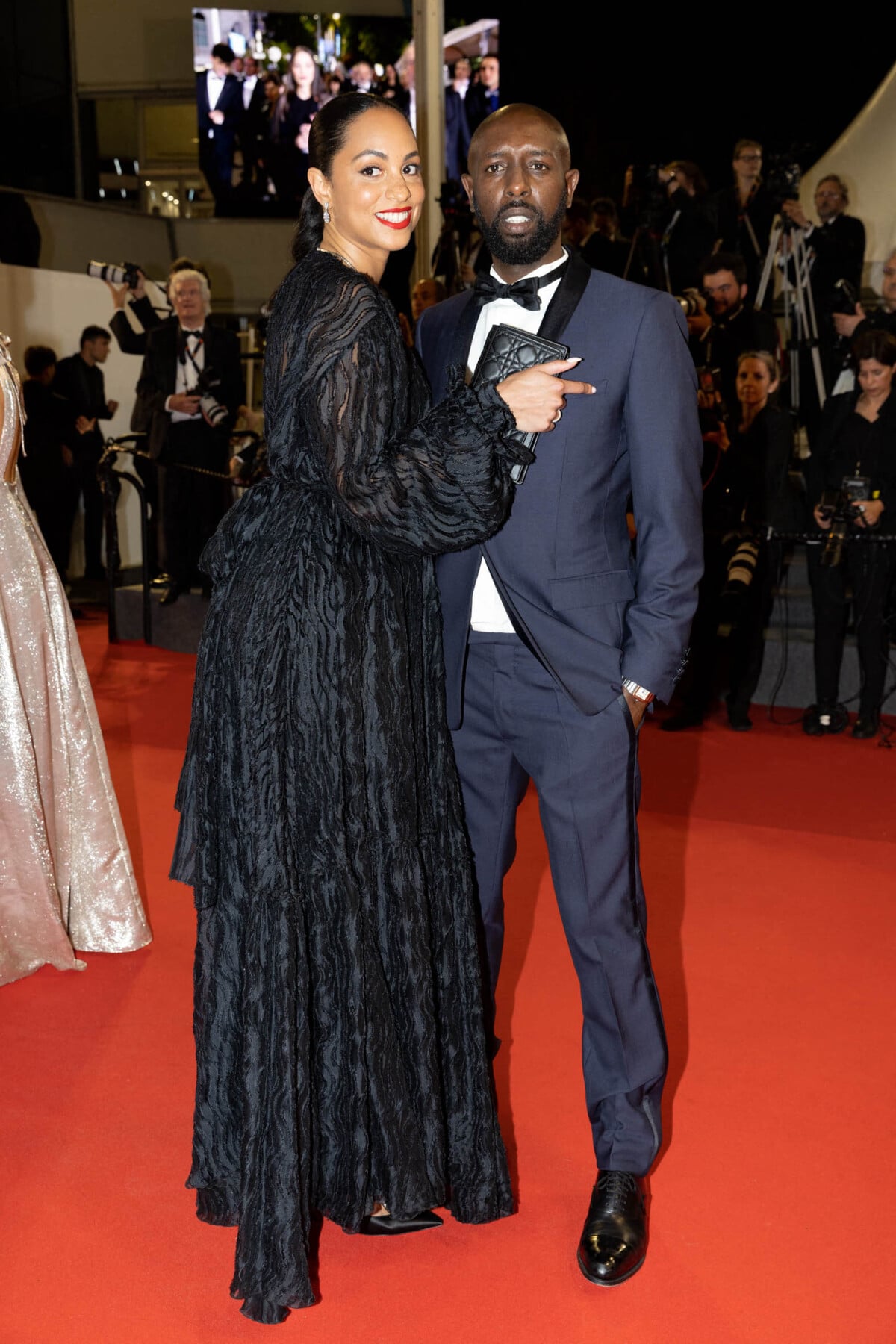 Photo : Ladj Ly et sa compagne - Montée des marches du film " Frère et ...