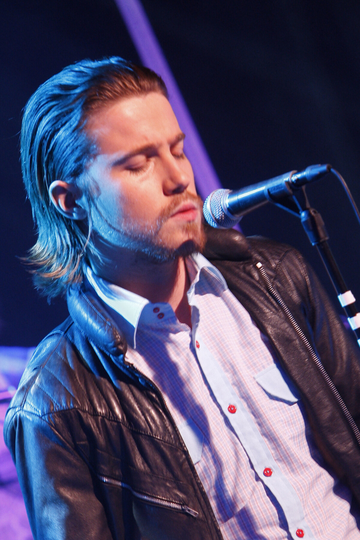 Photo : Archives - Julien Doré en 2008 - Purepeople