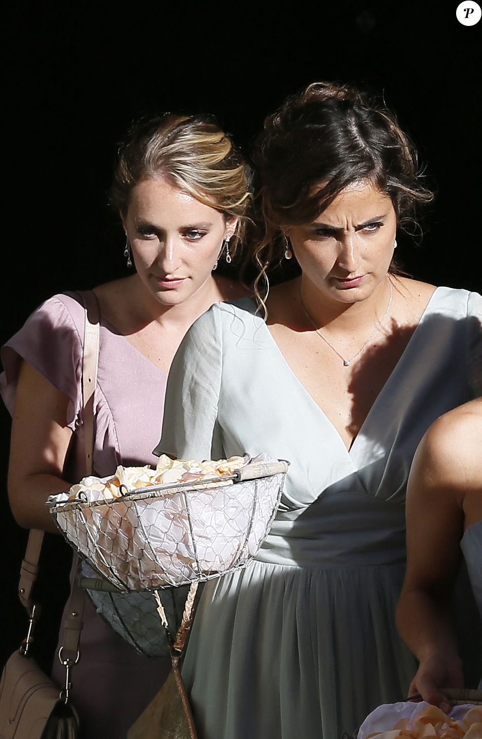 Clémence et Flora Hollande - Mariage de Thomas Hollande et de la ...