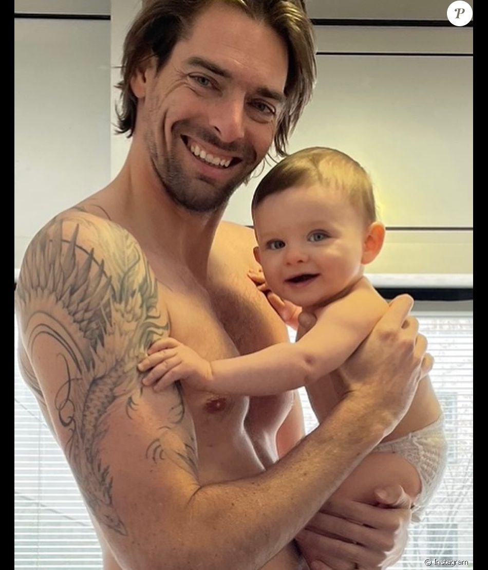 Camille Lacourt et Alice Detollenaere sur Instagram. - Purepeople