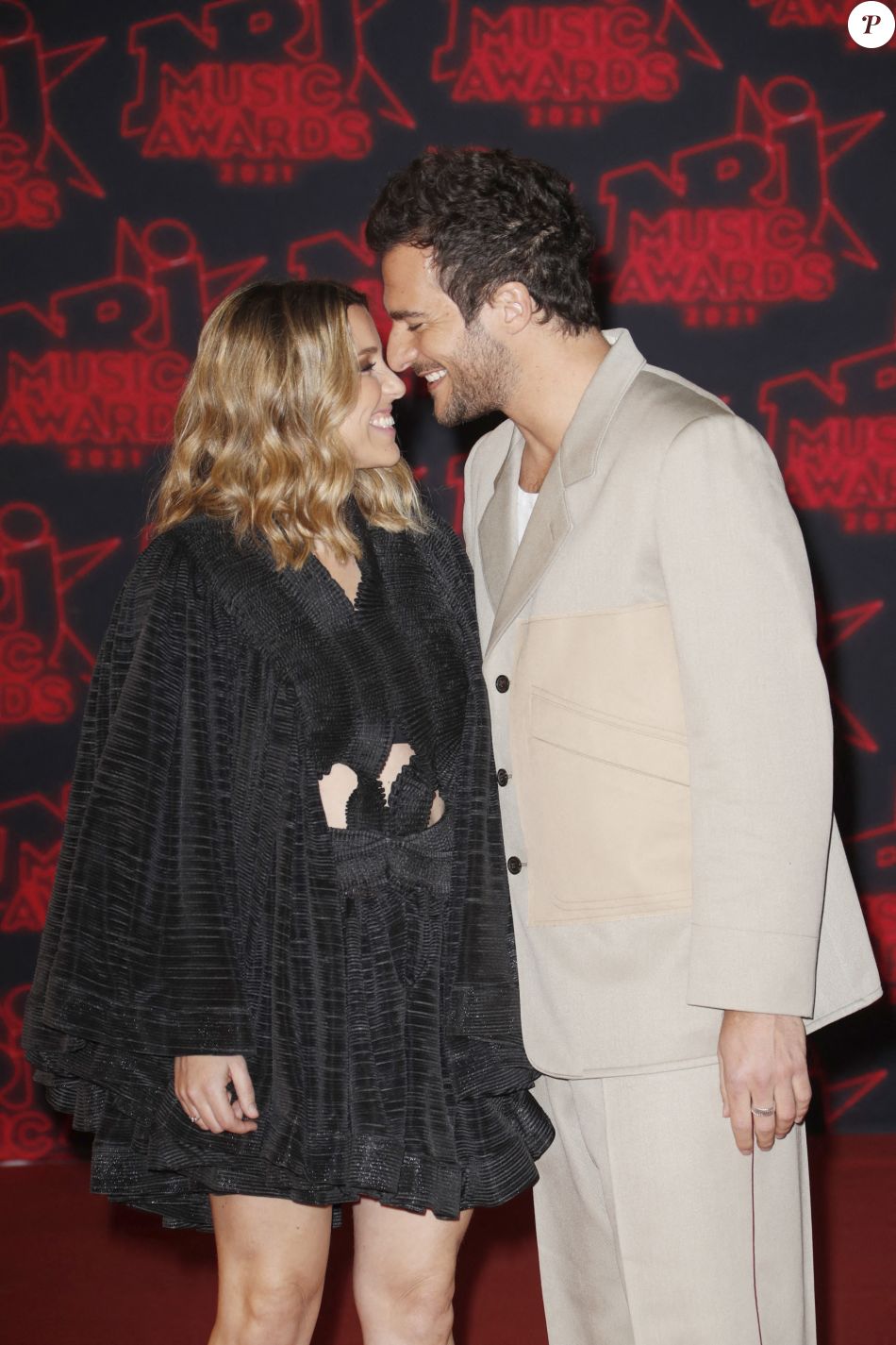 Amir et sa femme Lital lors de la 23ème édition des NRJ Music Awards ...