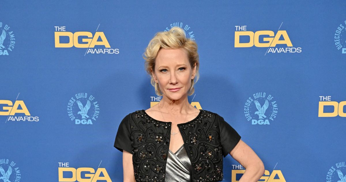 Info du 06/08/2022 - Anne Heche hospitalisée dans un état grave après ...