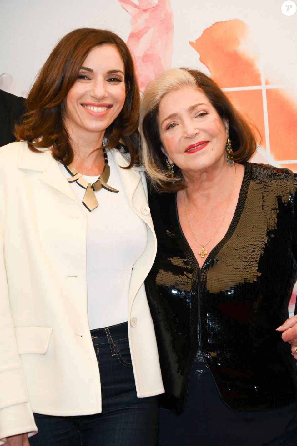 Aure Atika et Françoise Fabian à la première du film Rose au cinéma ...