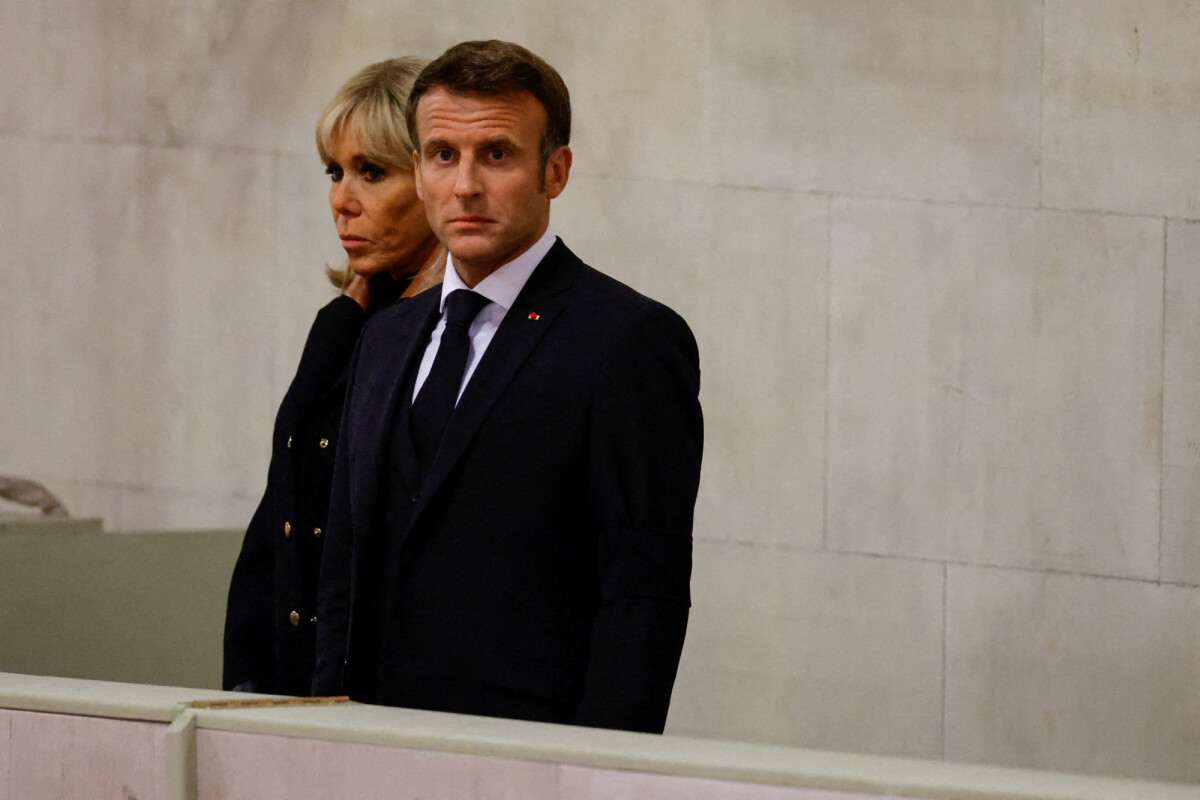 Photo : Le président Emmanuel Macron et la première dame Brigitte ...