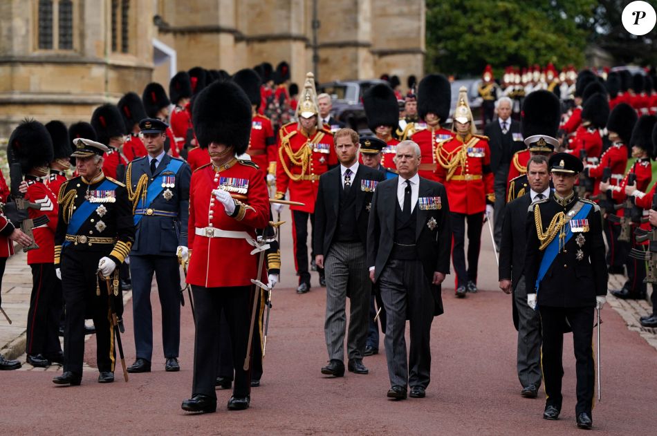 Le roi Charles III d'Angleterre, La princesse Anne, Le prince William ...
