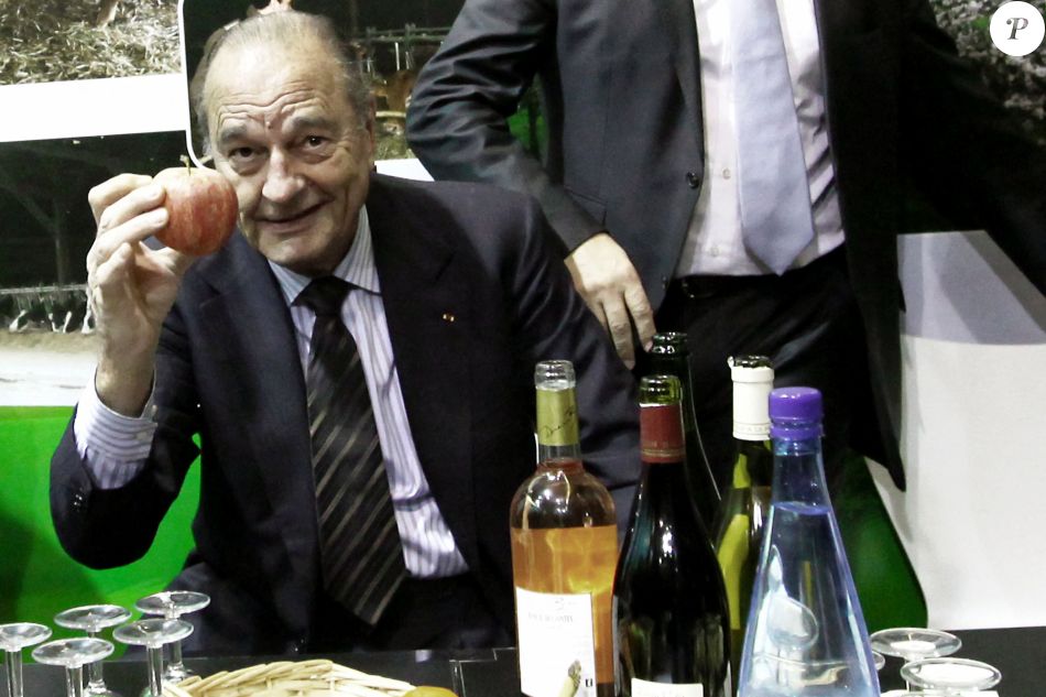 Archives - Jacques Chirac au Salon de l'Agriculture à Paris. Le 4 mars ...