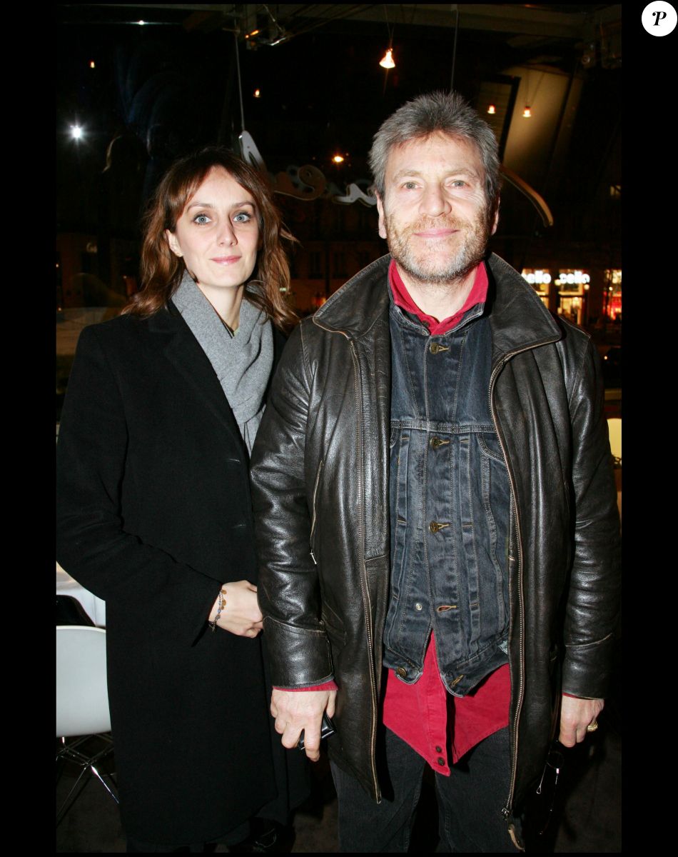 Tchéky Karyo : Sa compagne est l'héroïne d'une série française culte ...