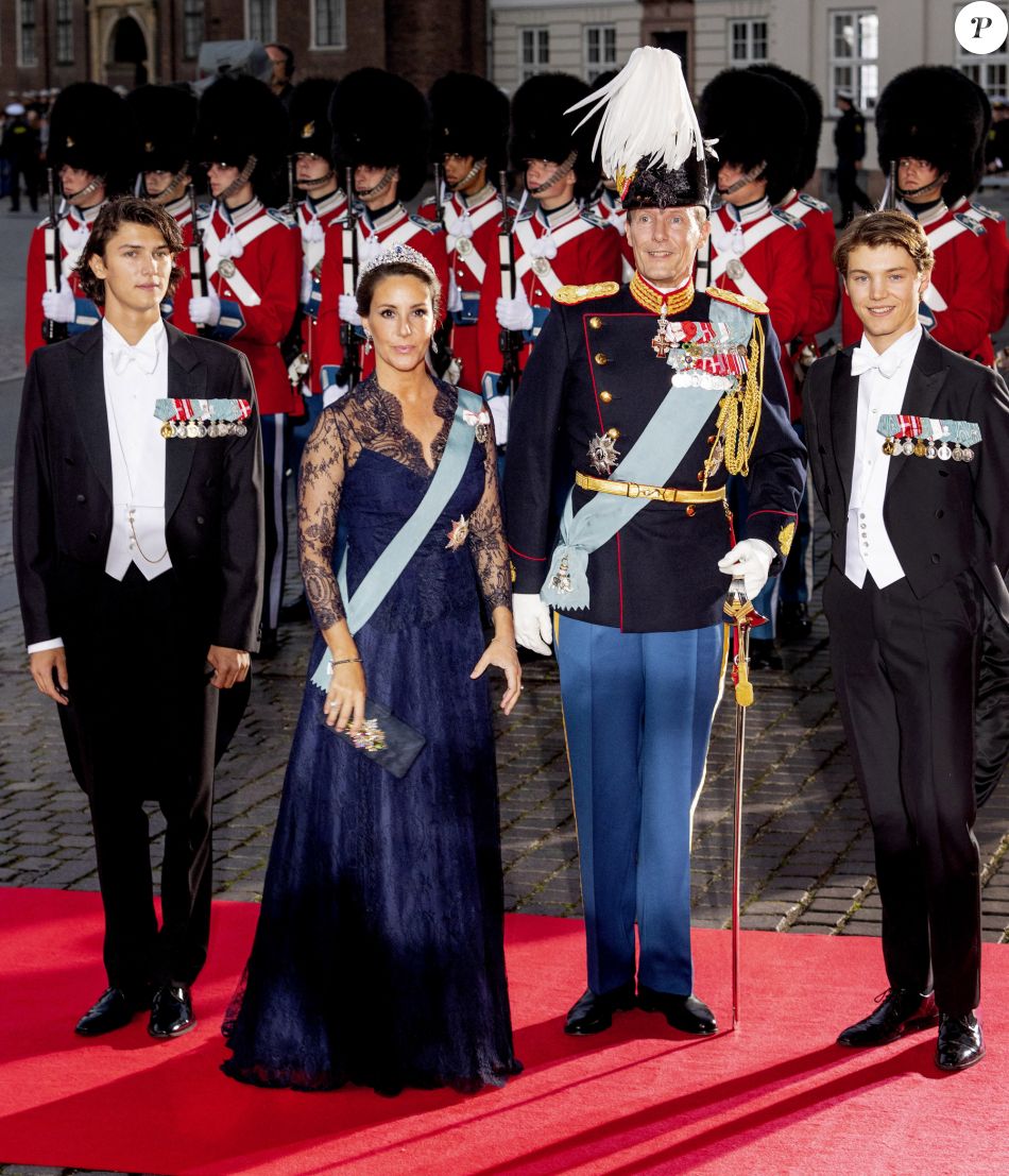 Princesse Marie et prince Joachim et prince Nikolai et prince Felix ...