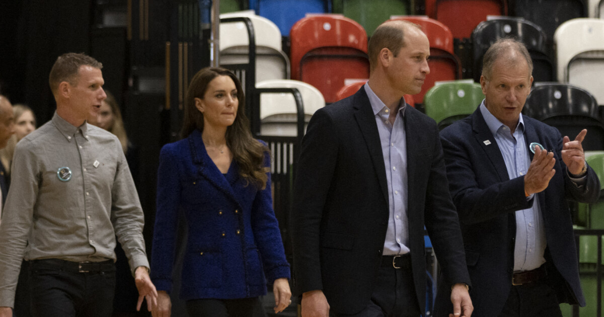 Kate Middleton au bowling, William à la boxe : le duc et la duchesse ...