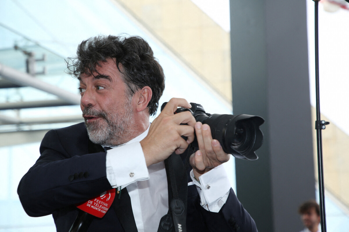 Photo : Stéphane Plaza - Stéphane Plaza s'improvise photograhe lors de ...
