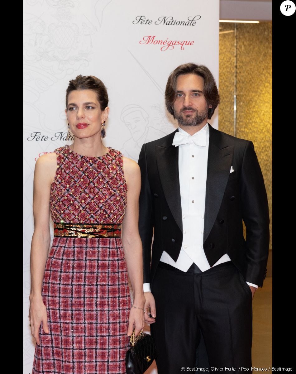 Charlotte Casiraghi épouse rassurante avec Dimitri Rassam, lors d'une ...