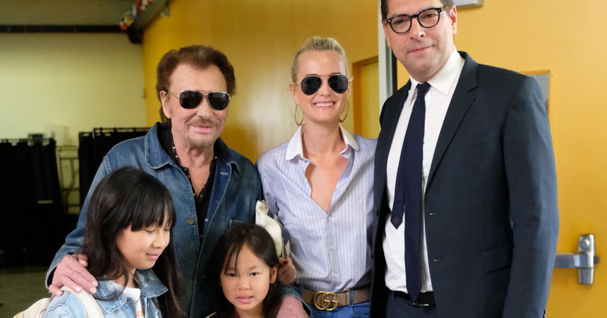 Exclusif - Johnny Hallyday, sa femme Laeticia et leurs filles Jade et ...