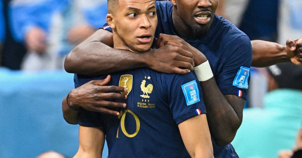 Kylian Mbappé, Marcus Thuram et Eduardo Camavinga - Match France - Argentine (3-3 - tab 2-4) en ...