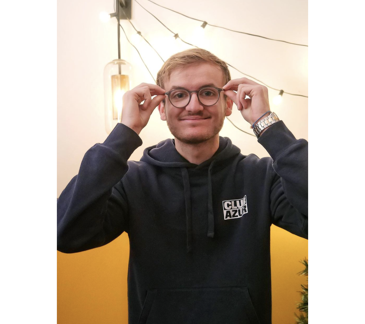 Photo : Le Youtubeur Lucas Studio va participer aux "12 Coups de midi" - Instagram - Purepeople