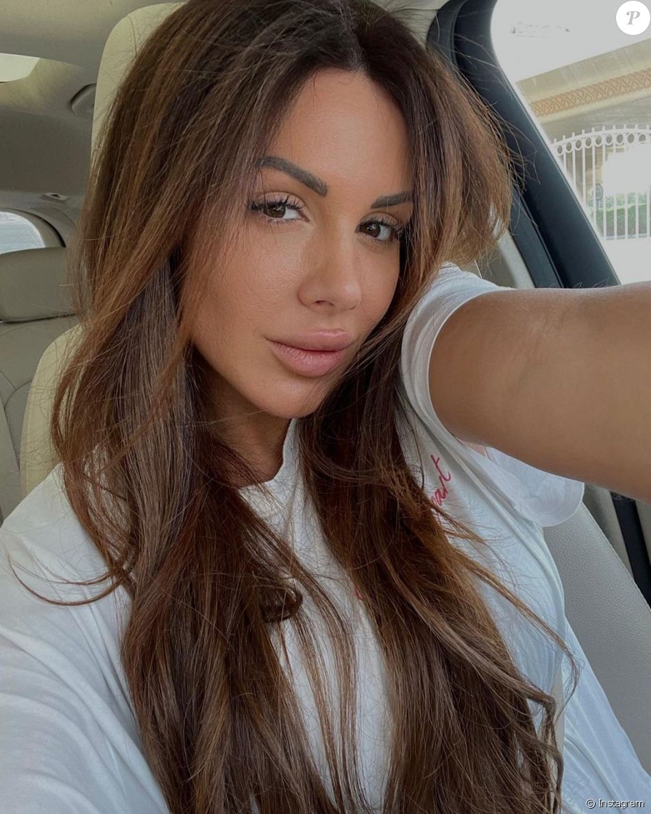 Laura Lempika sur Instagram - Purepeople