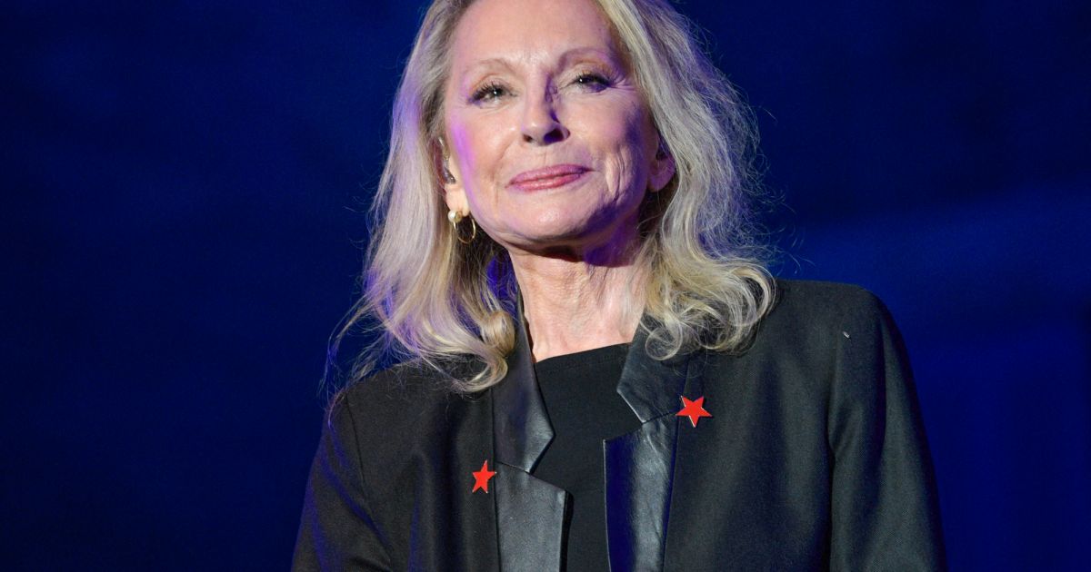 Exclusif - Véronique Sanson en concert pour le festival du château de ...