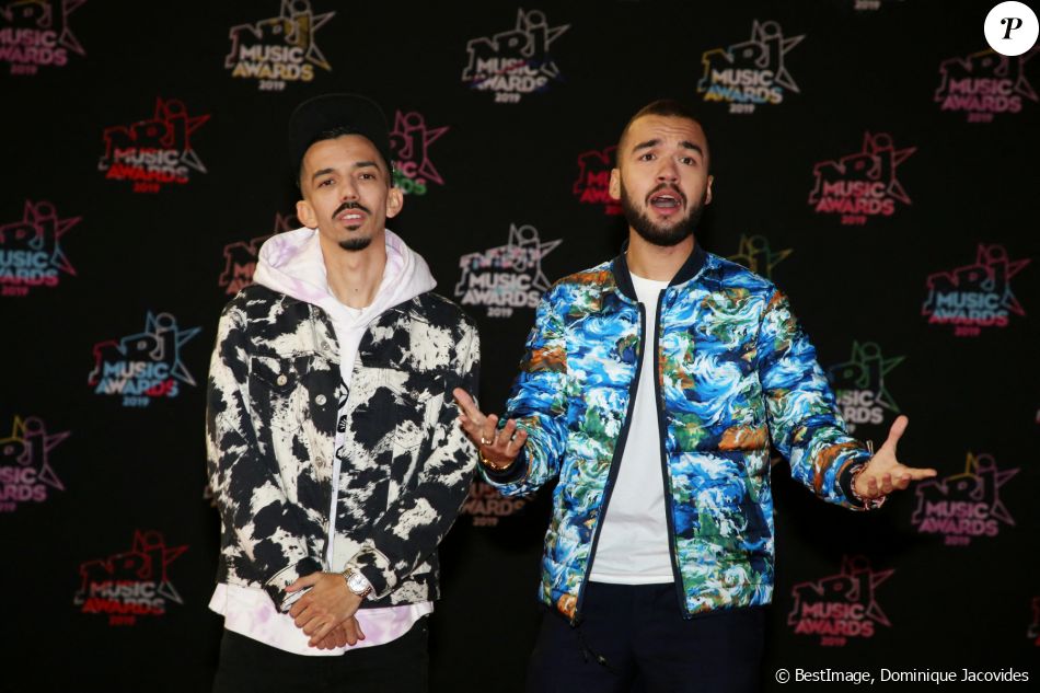 Bigflo et Oli - 21ème édition des NRJ Music Awards au Palais des ...